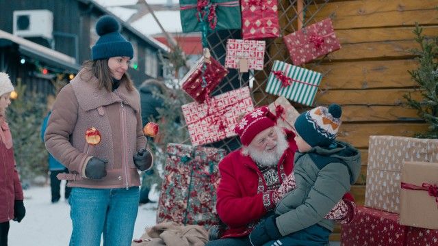 The BEST episodes of Home for Christmas season 3 | Episode Ninja